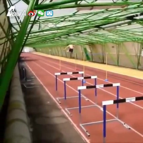 这样高度的跨栏 刘翔来了也要认输