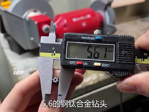 钢钛合金钻头打造钢管螺旋花纹