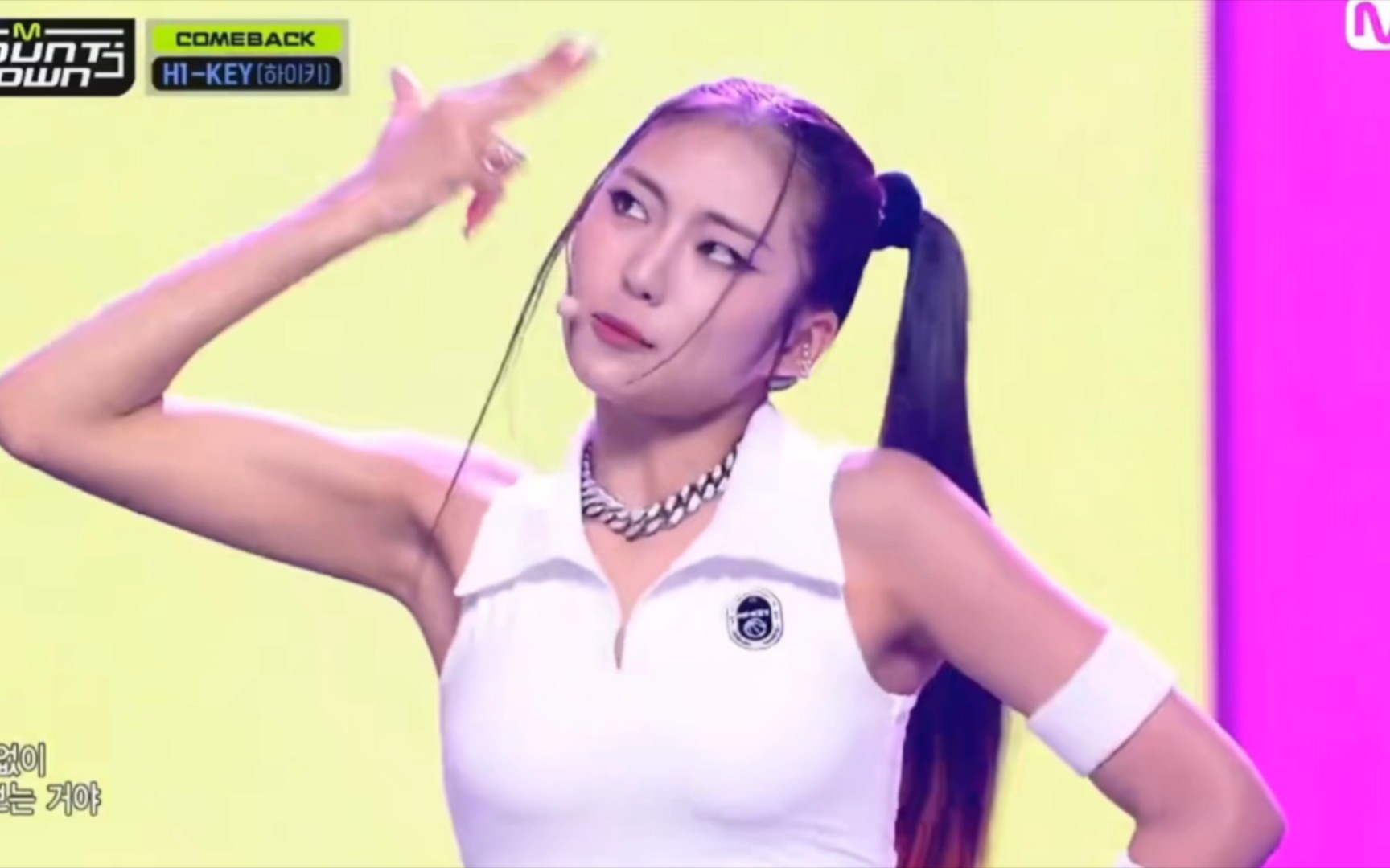 长腿妹妹!健康清爽的RUN舞台cut