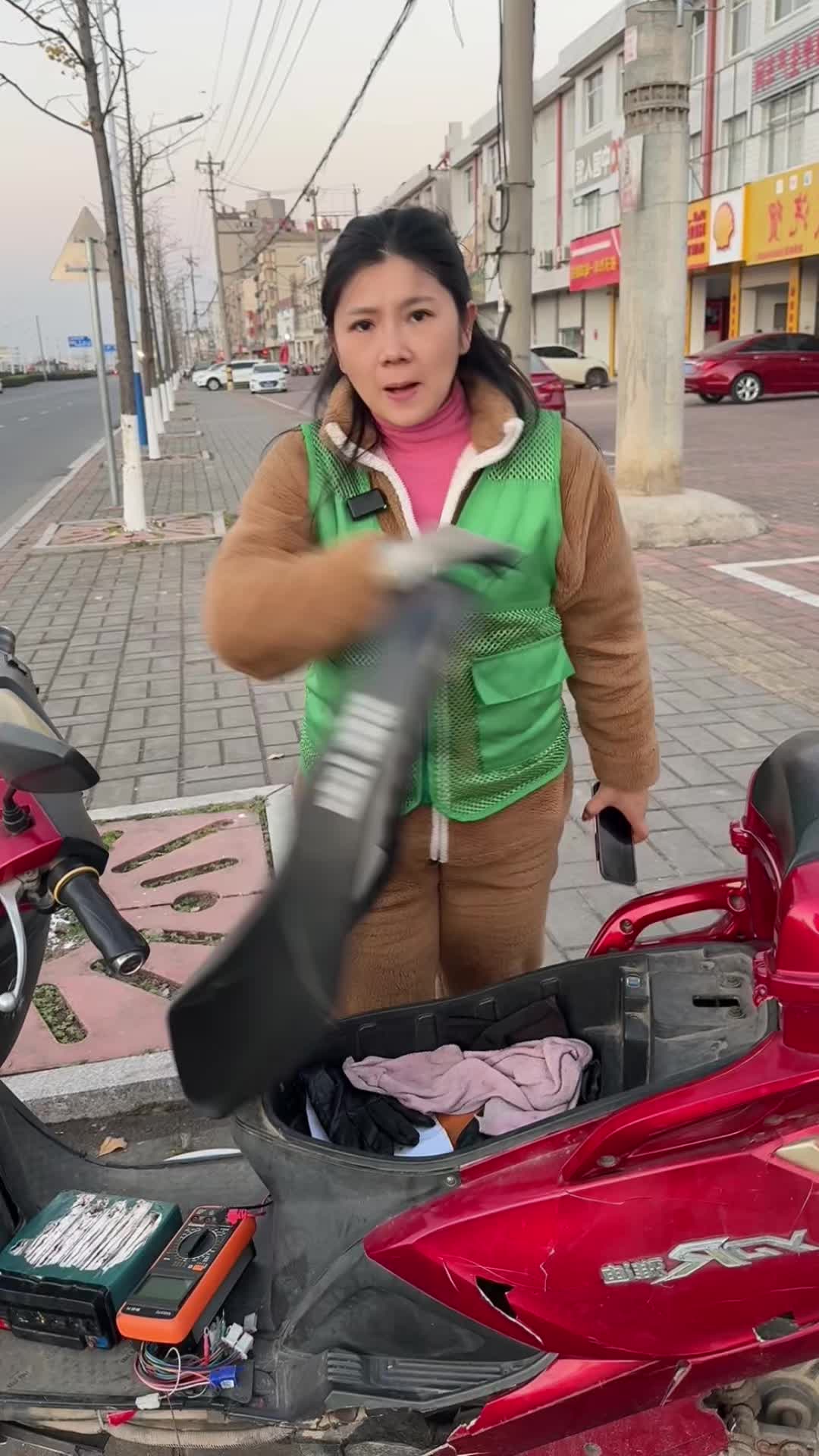 #电动车 #电瓶亏电 #三轮车 #专业维修#铅酸电池