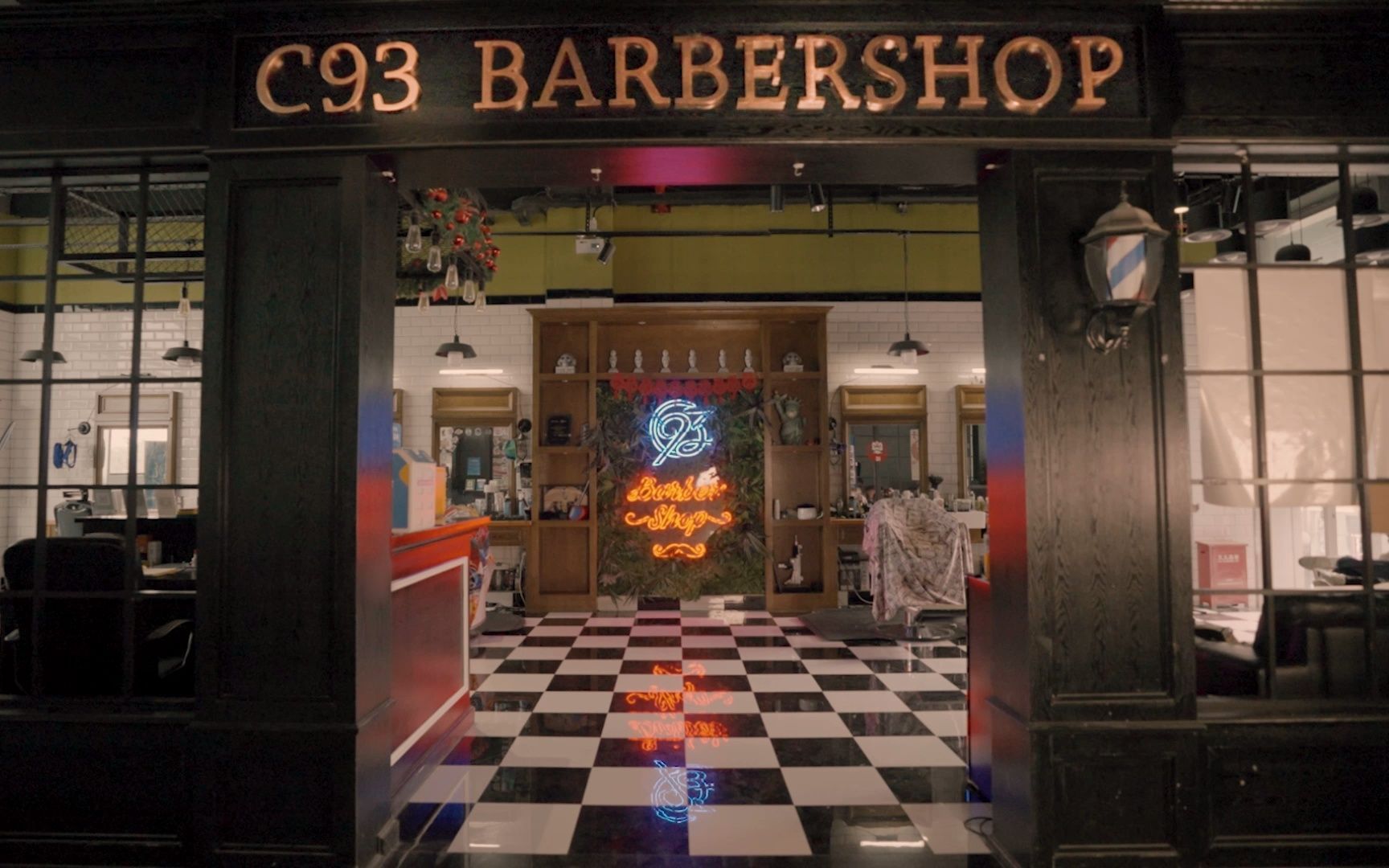 壹戍文化 | 深圳 C93 BarberShop 美式复古剪发铺宣传