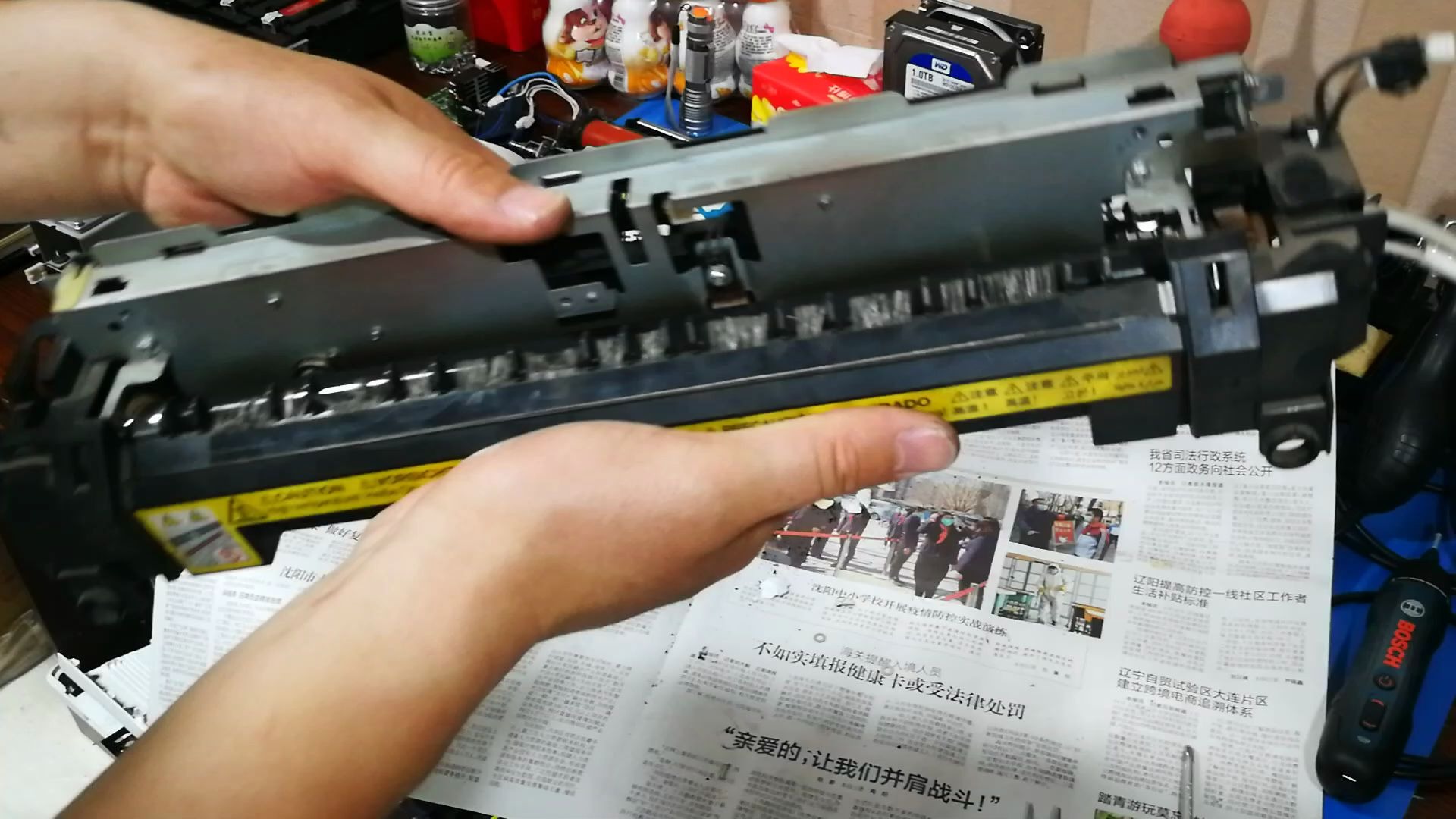 美能达185复印机拆解更换上下辊步骤(四)