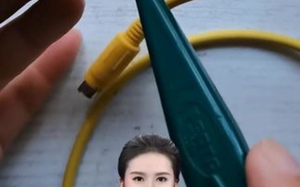 怎么把电脑上的程序下载到PLC中?