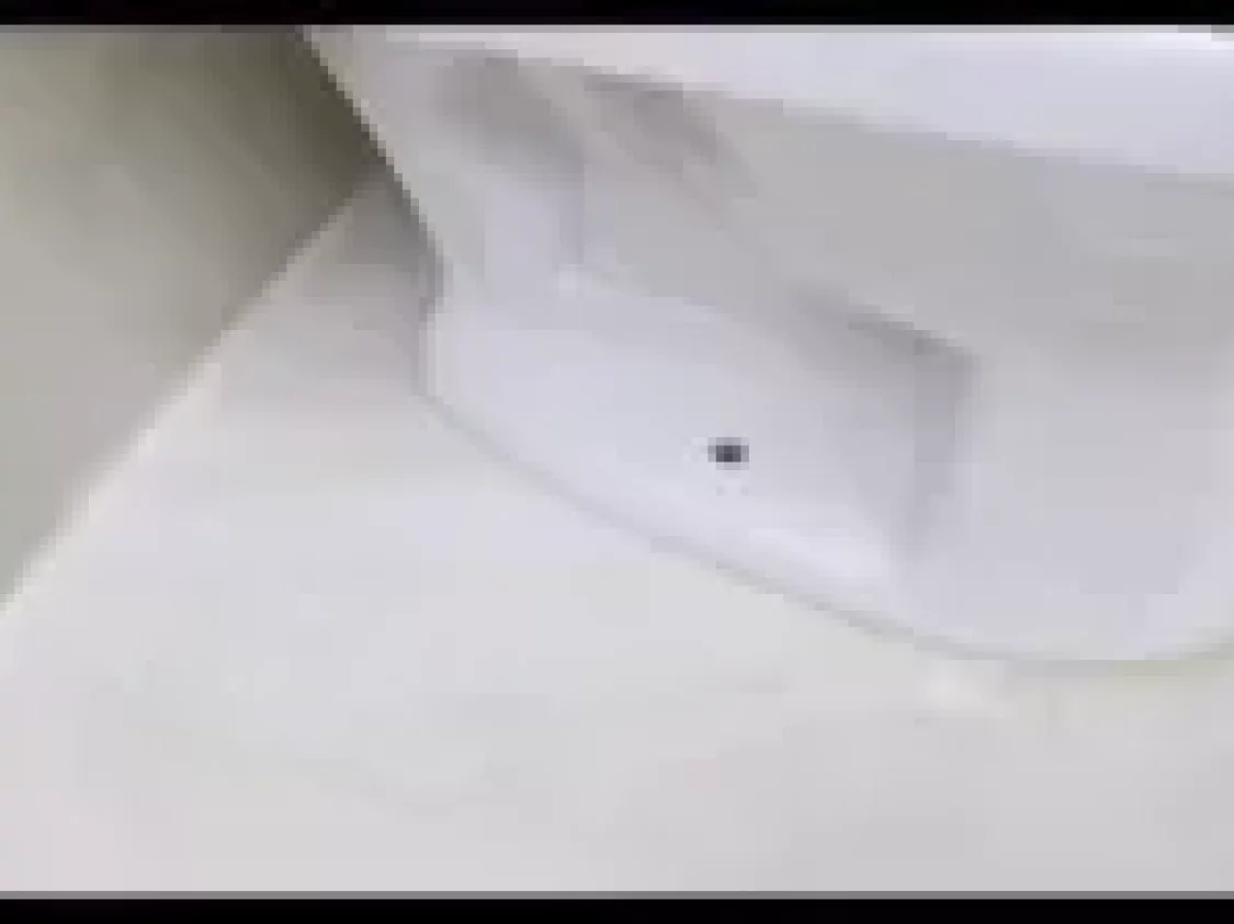 马桶盖拆卸方法