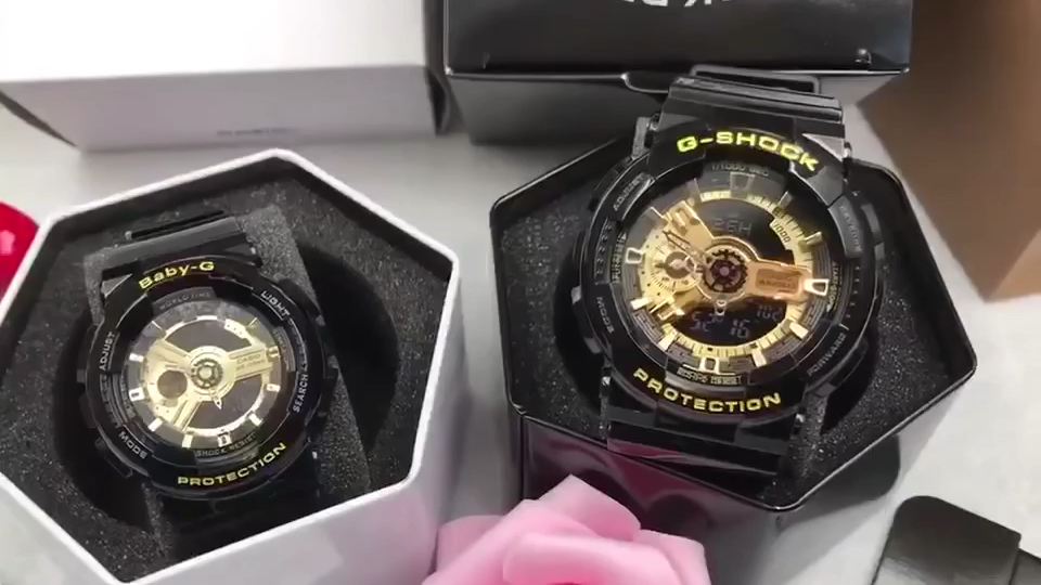 卡西欧G110经典款式黑金情侣对表七夕礼物