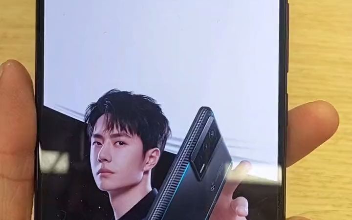 ...IMX800旗舰传感器,120W神仙秒充+30W无线充,性能强劲,价格实惠