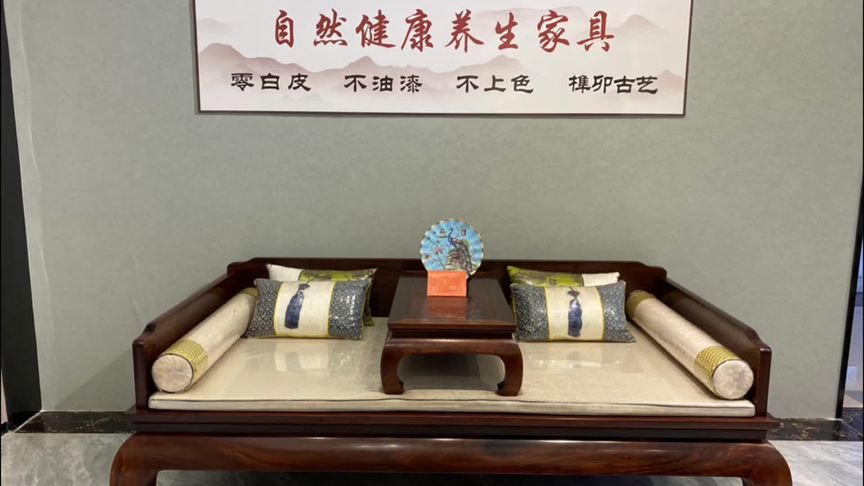 带你们看看不做油漆的家具,纯靠砂纸打磨出来的效果#红木家具