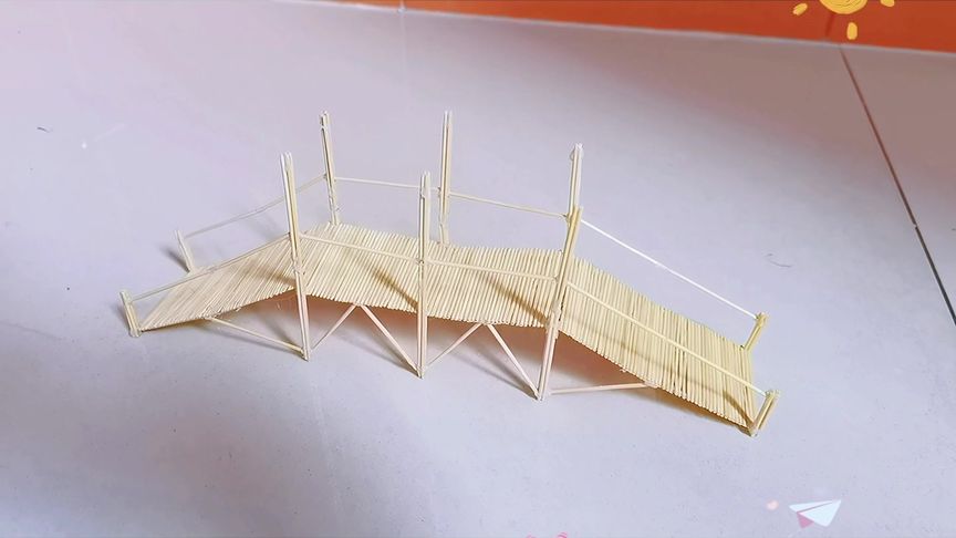 四年级下册三角形稳定性 《牙签桥》制作～ 耗费261根牙签ߤ