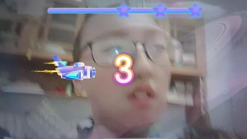 飞机大战:第一次玩,还是有些生疏