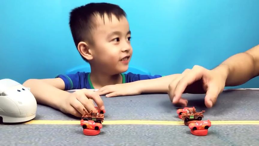 赛车总动员:你知道谁获胜了吗?~1