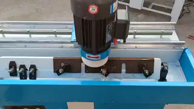 全自动数控磨刀机