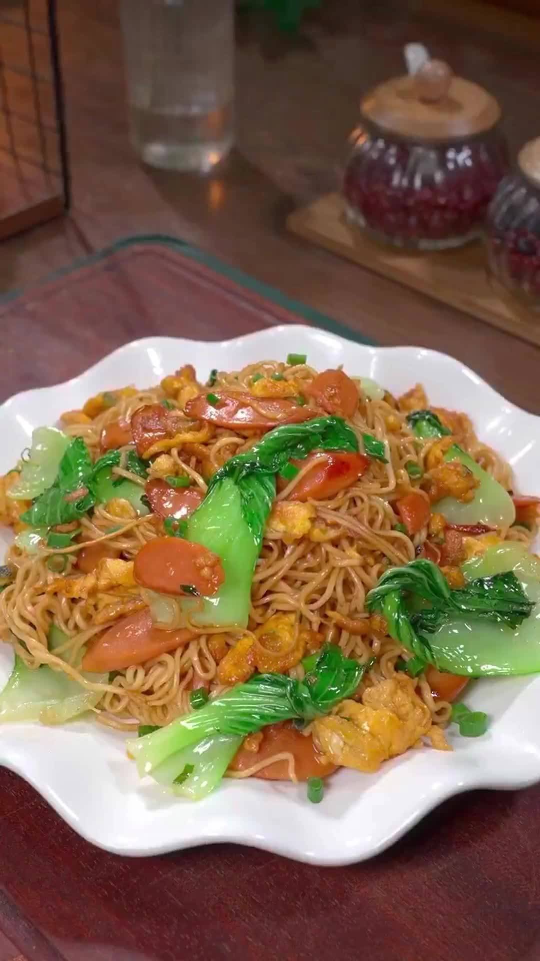 方便面的神仙吃法,做法简单又美味,吃一次就忘不了。