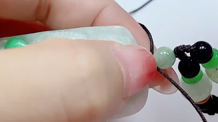 火火 翡翠 龙牌 吊坠绑绳技巧(三)
