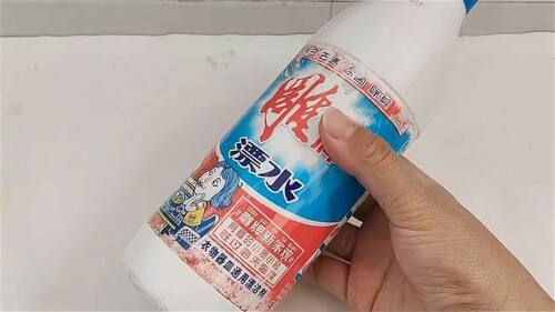 84消毒液千万别乱用!这些错误方法可能危害健康,快检查你家用法!