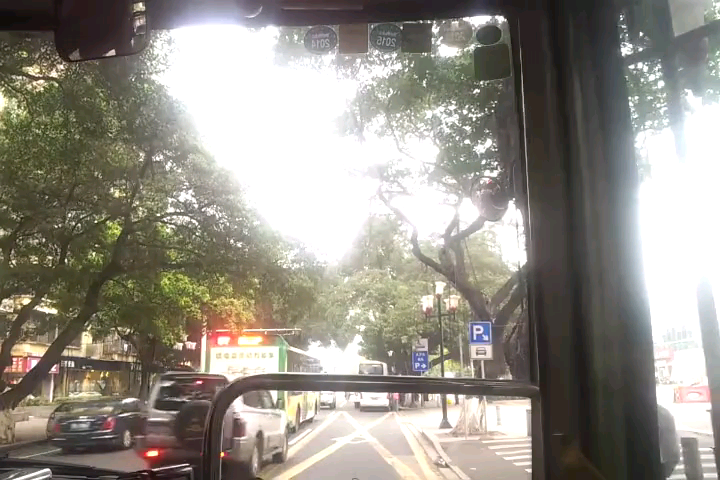 【云乘车】【毒物】【当时三汽在桥上开飞机】三汽广汽GZ6111HEV1...