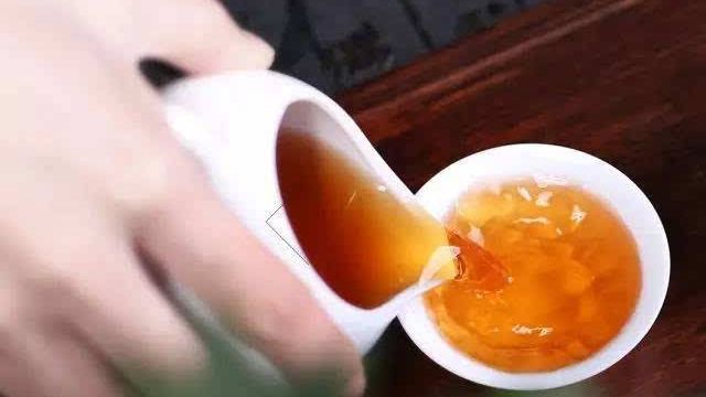 秋天喝安化黑茶茯砖茶有什么好处?