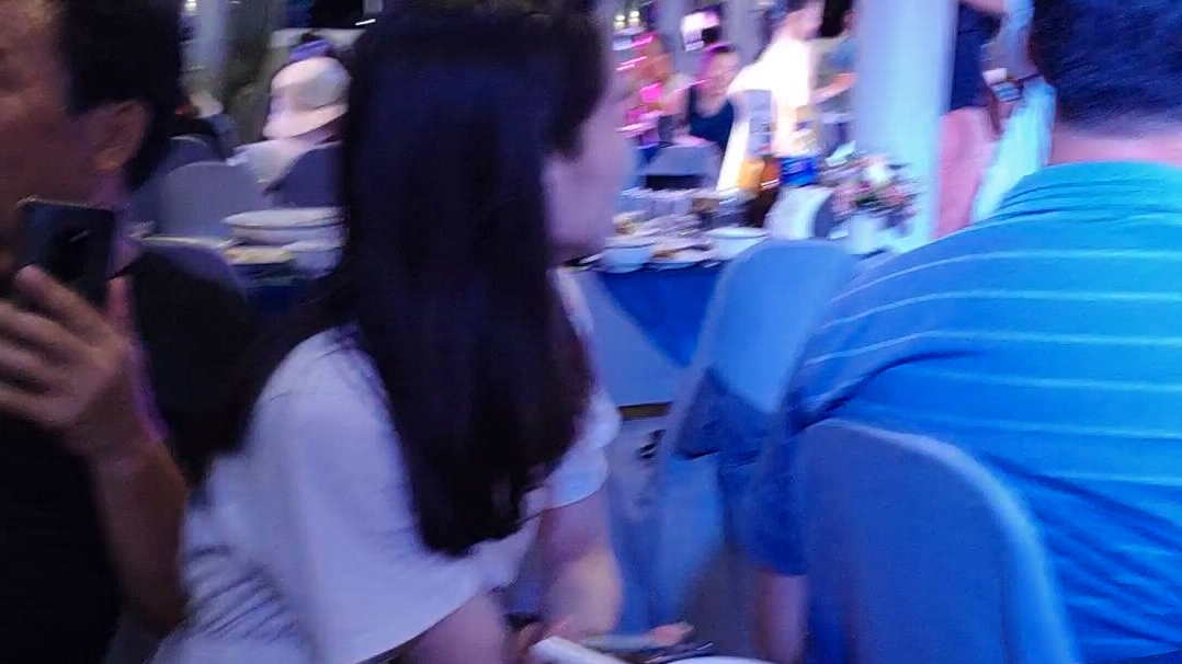 泰国芭提雅东方公主号游轮上人妖表演开场