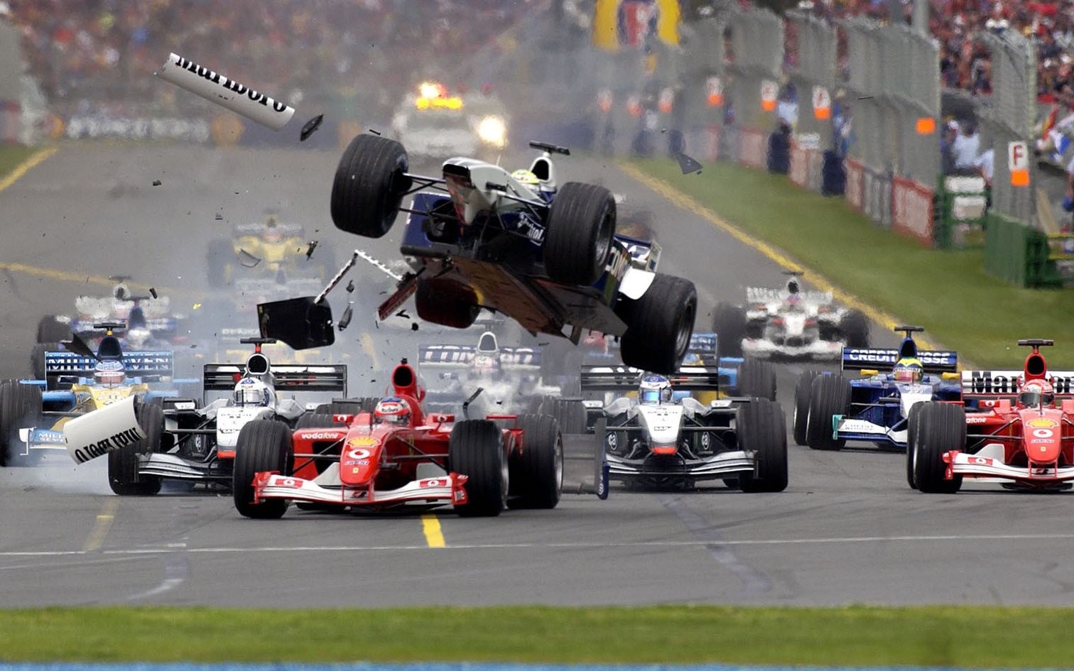 【F1】不幸中的万幸,那些事故中的狗屎运与皮夹