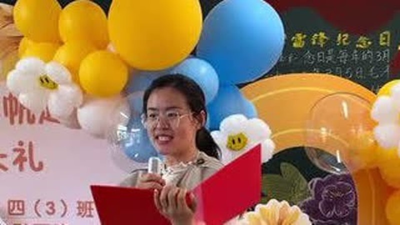 学校为孩子们举办十岁成长礼,大甜喜提“家长代表”,整篇的致辞让人...