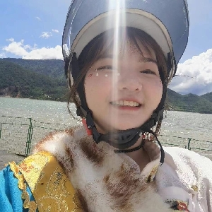 窄门读书会 