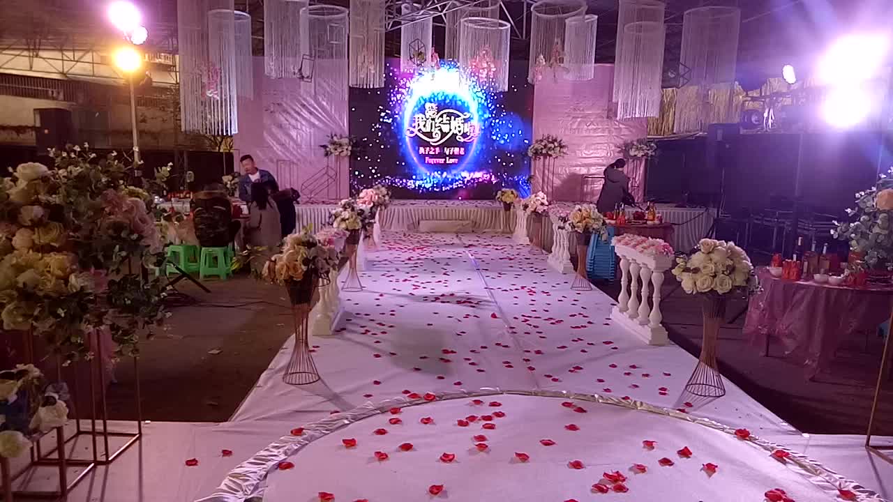 素人新婚公司,祝新郎段佳旺,新娘李婷,新婚快乐