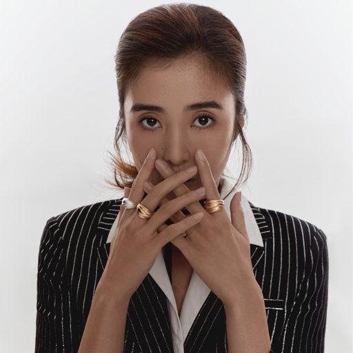 叫我赵赵赵丽娜 