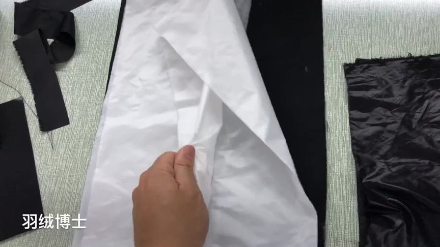 分解羽绒服钻绒原因,希望更多人看到这个视频,买好羽绒服!