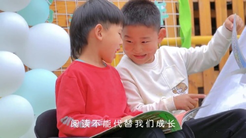 春读书 兴味长磨其砚 笔花香夏读书 日正长读书月畅游书海阅未