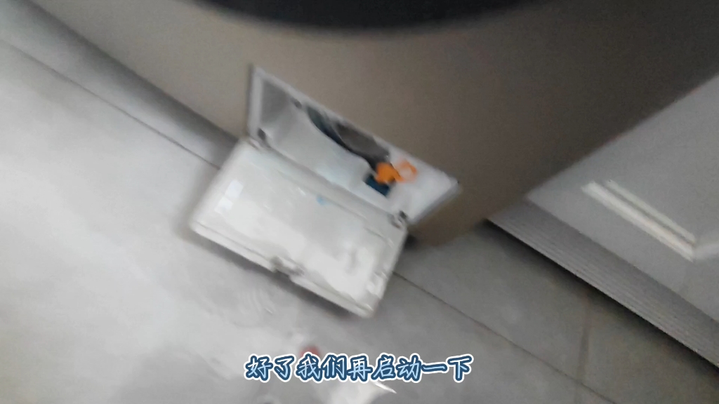 美的小天鹅滚筒洗衣机维修。故障代码E21