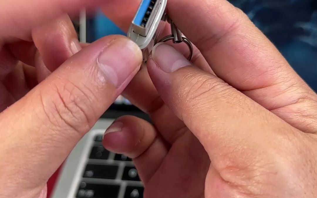NEWQ高速移动硬盘,扩容备份好助手