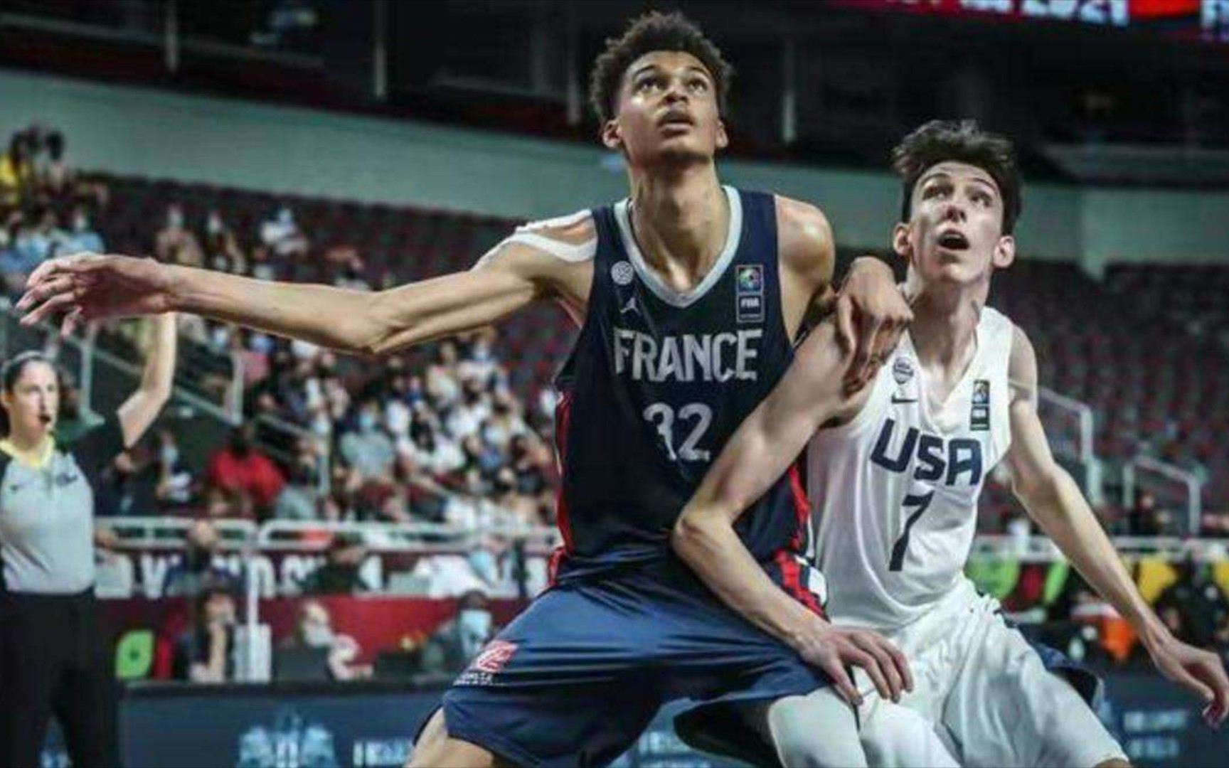 U19男篮世青赛,总决赛美国VS法国精彩集锦,美国2分险胜