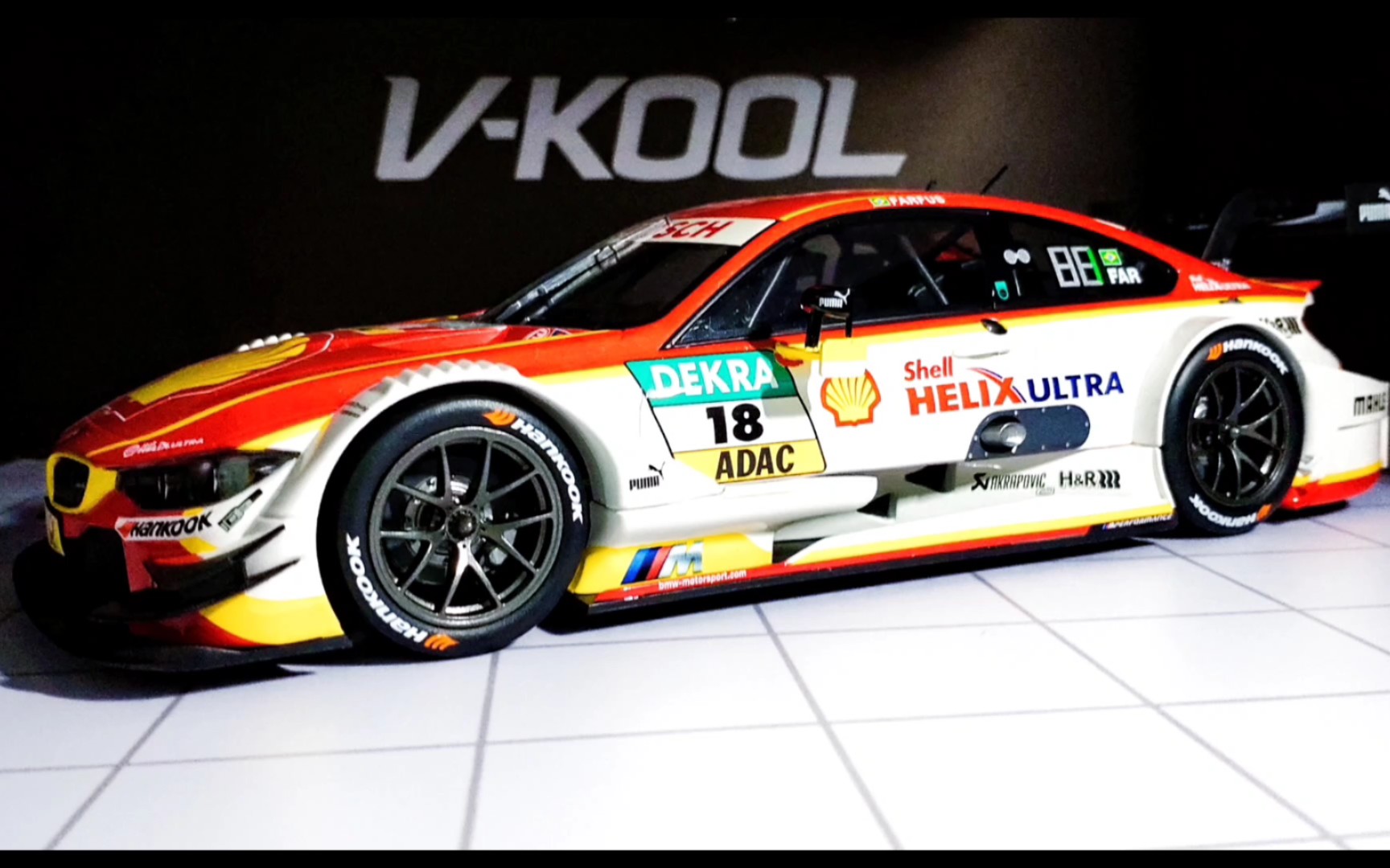 [汽车模型]1/18宝马M4DTM赛车模型