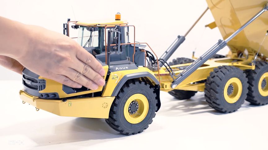 太精致!液压铰卡模型:真不敢相信这是国产货 #卡车模型 #卡车