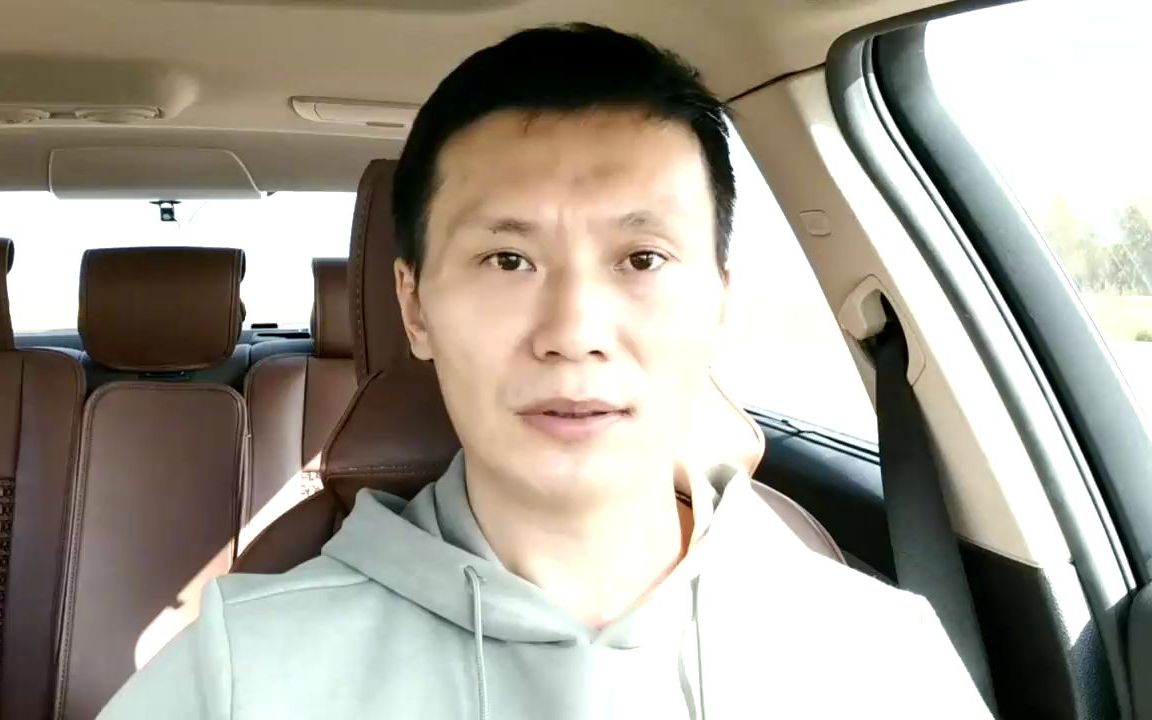 你真的会用倒车影像吗？分享倒车影像使用方法，用轨迹线倒车入库