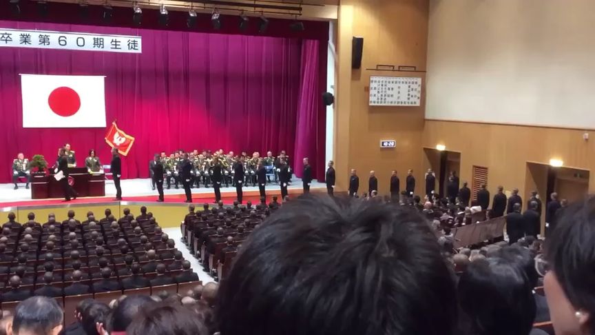 大家警惕啊 日本军国主义思想有复活迹象,已经开始向学校渗透了