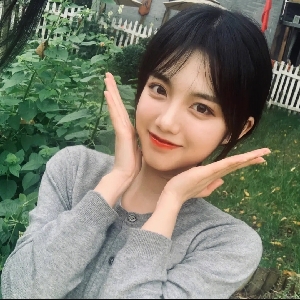 樱桃丸子小可愛 