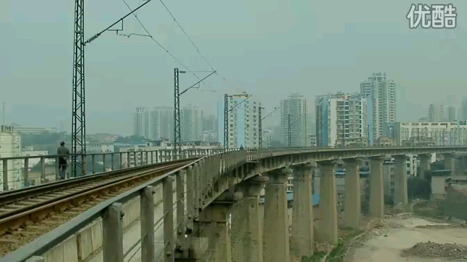 【搬运】T258次列车通过梨树湾大桥(25K原色)