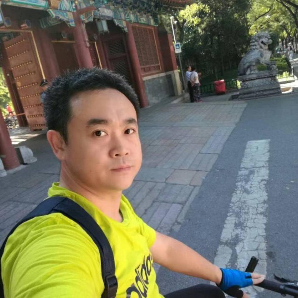 江湖人称崔老师 
