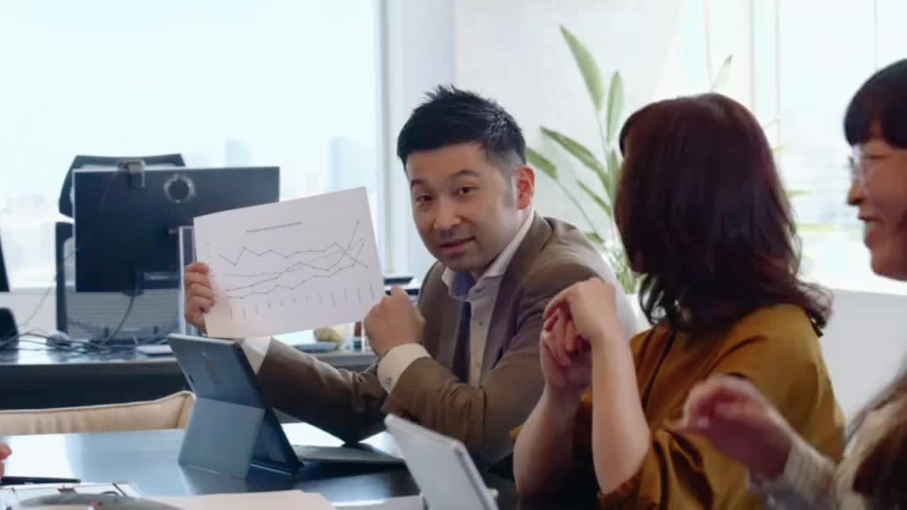 ...却赚得越来越难!2025年下沉市场GDP都要突破140万亿了,消费增量...