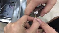烧烤型取暖器更换灯管