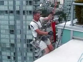 特形牛头环下降器用法和高空作业示范