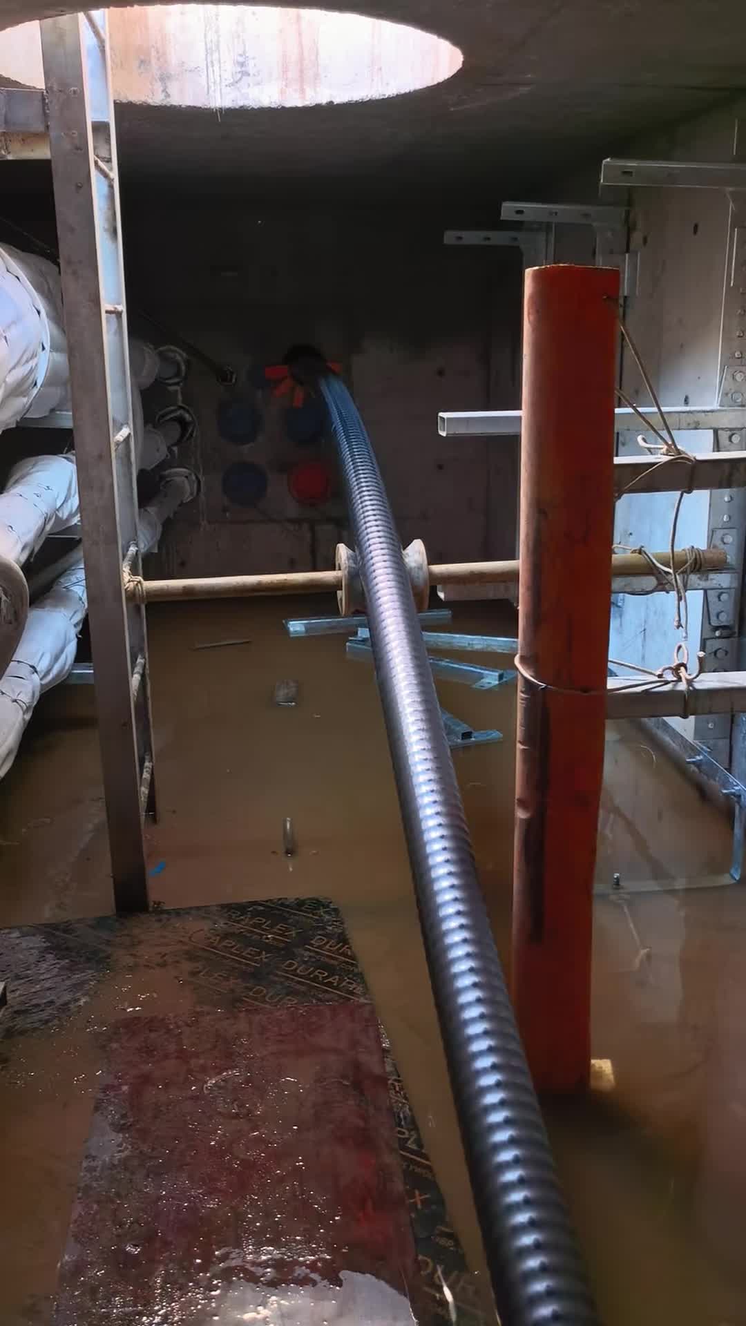 条条大路当牛马#电力电缆 #电缆敷设