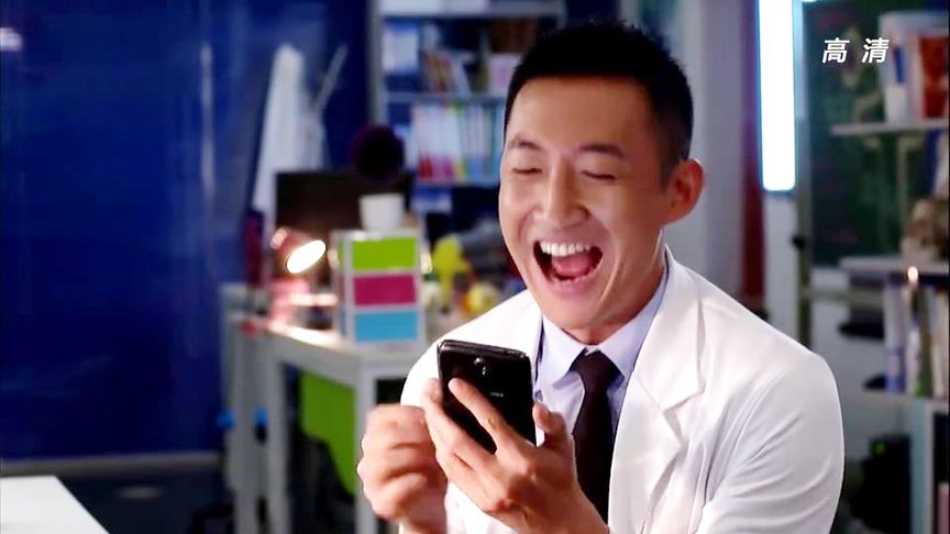 突然收到银行短信,银行卡被人刷走20万,他竟莫名的兴奋,疯了吗