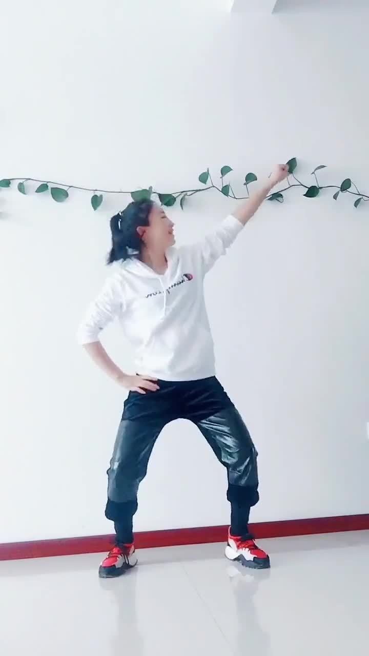 幼儿元旦舞蹈《98K》完整版来喽,需要的宝宝记得红心收藏哦 98