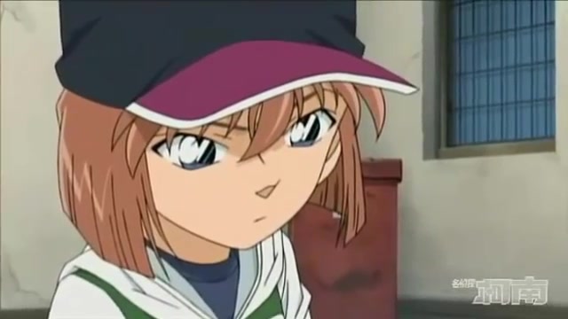 柯南看到灰原哀的 然后说 白色 名侦探柯南