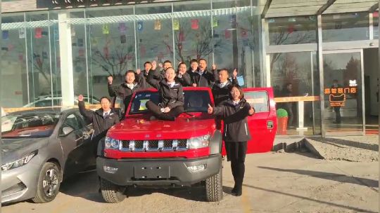 北汽BJ40皮卡版 可以上北京牌照的平民越野神车 十多万圆西藏梦