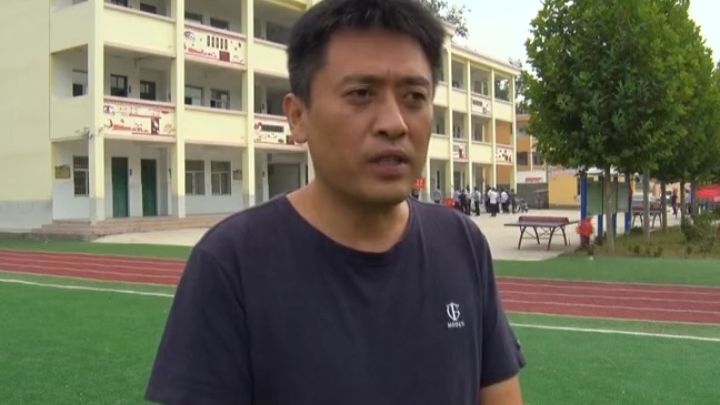 安保器材捐赠活动走进校园,筑牢校园安全防线