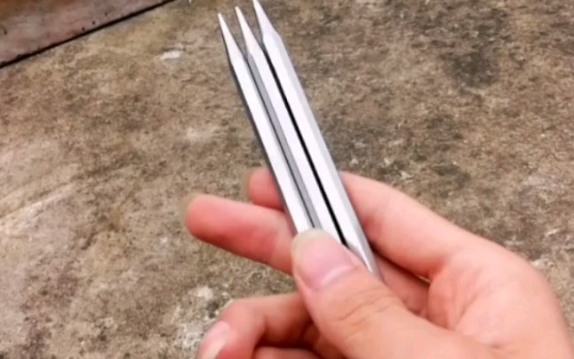 暗器飞针 近距离爆发