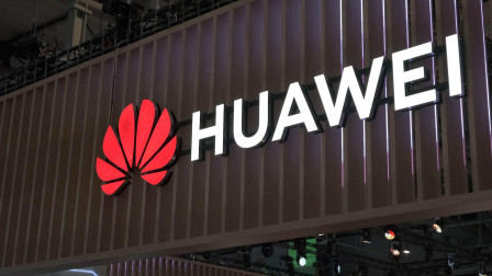 华为"鸿蒙"首发疑似安卓?智慧屏惊现ADB模式!网友:太过分