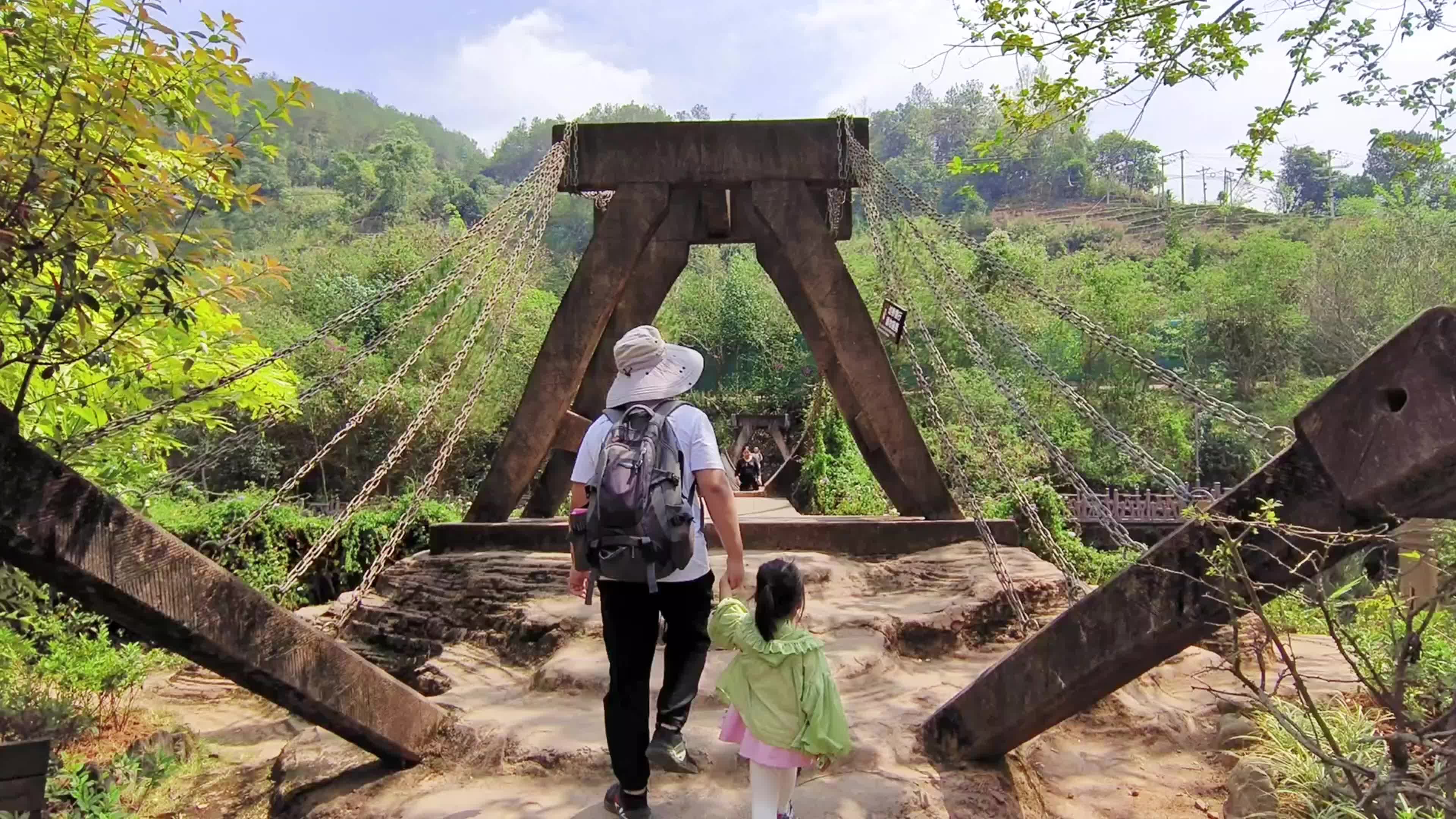 ...这个小城市竟然没人知道?#云南 #泼水节#五一普洱两天两晚攻略,一...